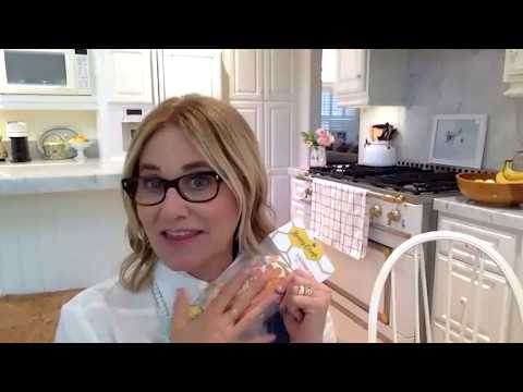 A Blooming Bunch - Maureen McCormick