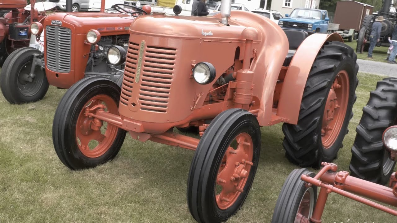 1949 David Brown Cropmaster Tractor