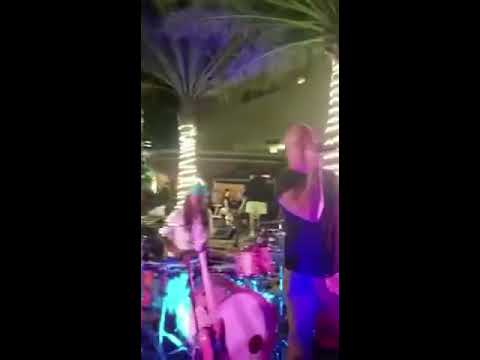 Mannequin challenge: Fathoms Restaurant and Bar