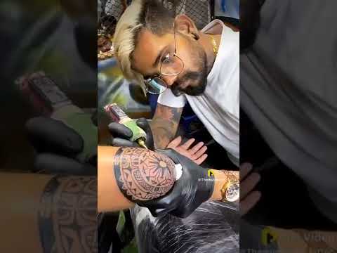 Elbow Tattoo kaisa laga aap logo ko comment karo#shorts#trendingshort#maheshchavan.