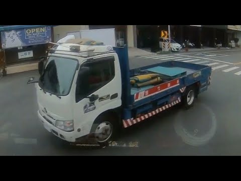 鬼門才剛開就這麼急著投胎阿 | WoWtchout - 地圖型行車影像分享平台