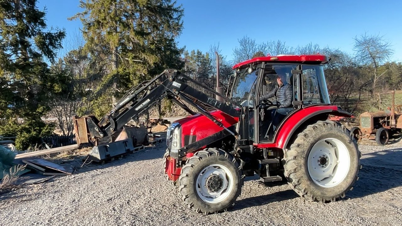 Traktor med lastare Unique Traktor UT954, Strängnäs, Klaravi