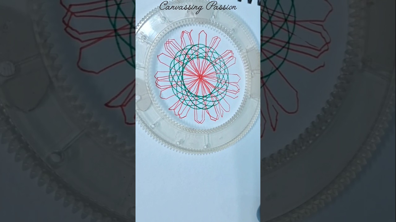 This spirograph looks like a flower #spirograph #shorts #lineart #art #2025