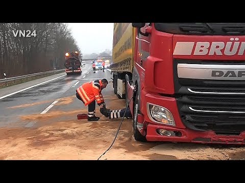 08.01.2020 - VN24 - semi-trailer truck out of control - A1 closed near Werne