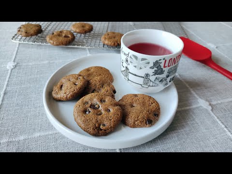 Easiest Almond Butter Chocolate Chip Cookies / Delicious and Gluten Free