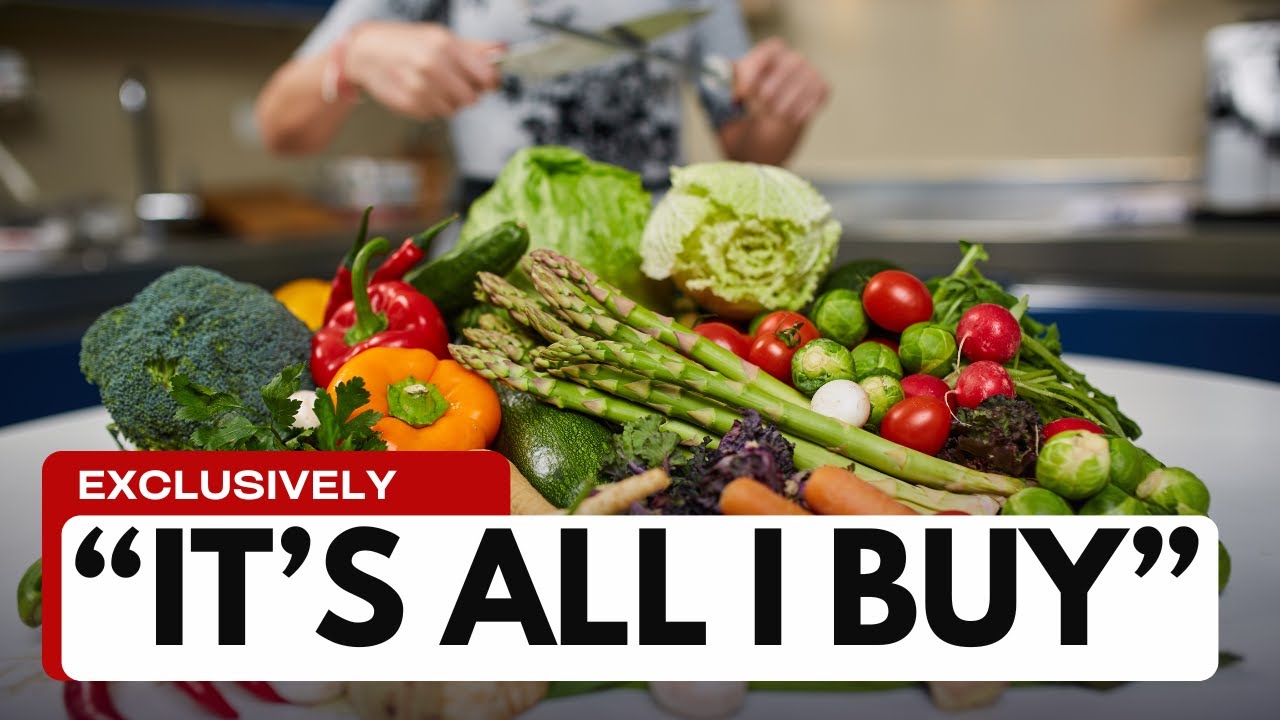 ONLY BUY THESE 21 GROCERIES EVERY WEEK! (AND STOP WASTING MONEY ON THE REST)