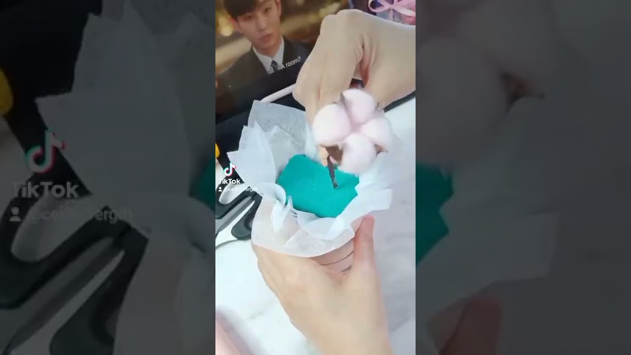 Ternyata mudah & cakep banget! Buat mini flower bloom box sendiri di rumah