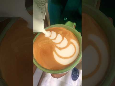 #โค๏ธmusic with latte art
