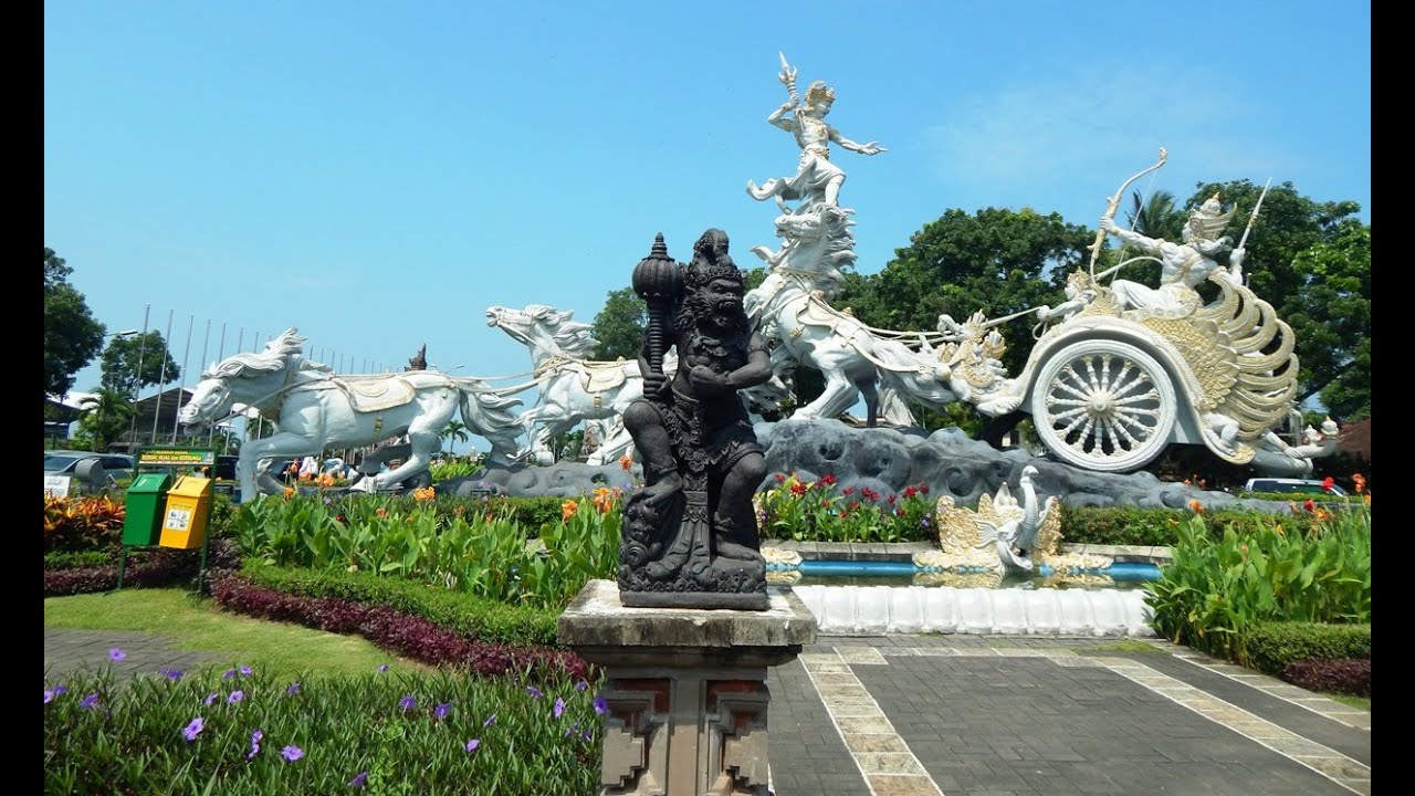 BALI - The Bastion of Hindu Art (ENGLISH)