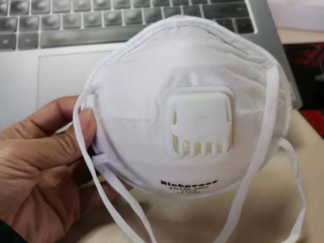 Face Mask - 3m Make 9004v Valve Dust/mist Respirator Each Trader ...