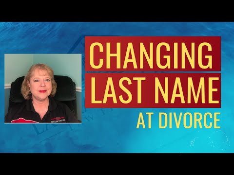 Must a woman change her last name at divorce in Texas?