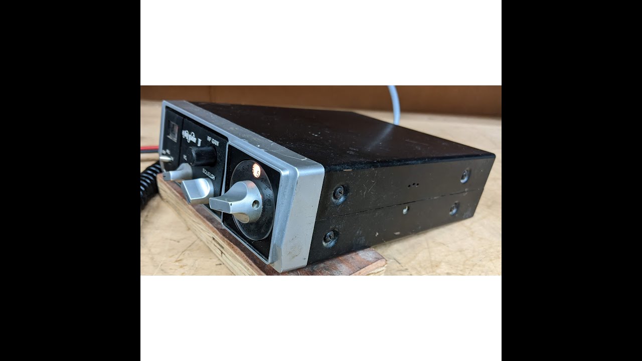 Hy-Gain II CB Radio, Short Demonstration
