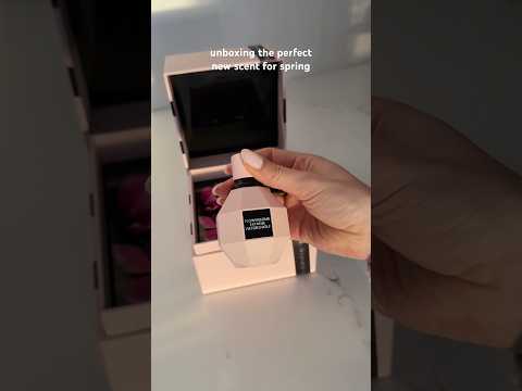 Viktor & Rolf flowerbomb extreme new perfume unboxing #springscents #viktorandrolf #luxuryunboxing