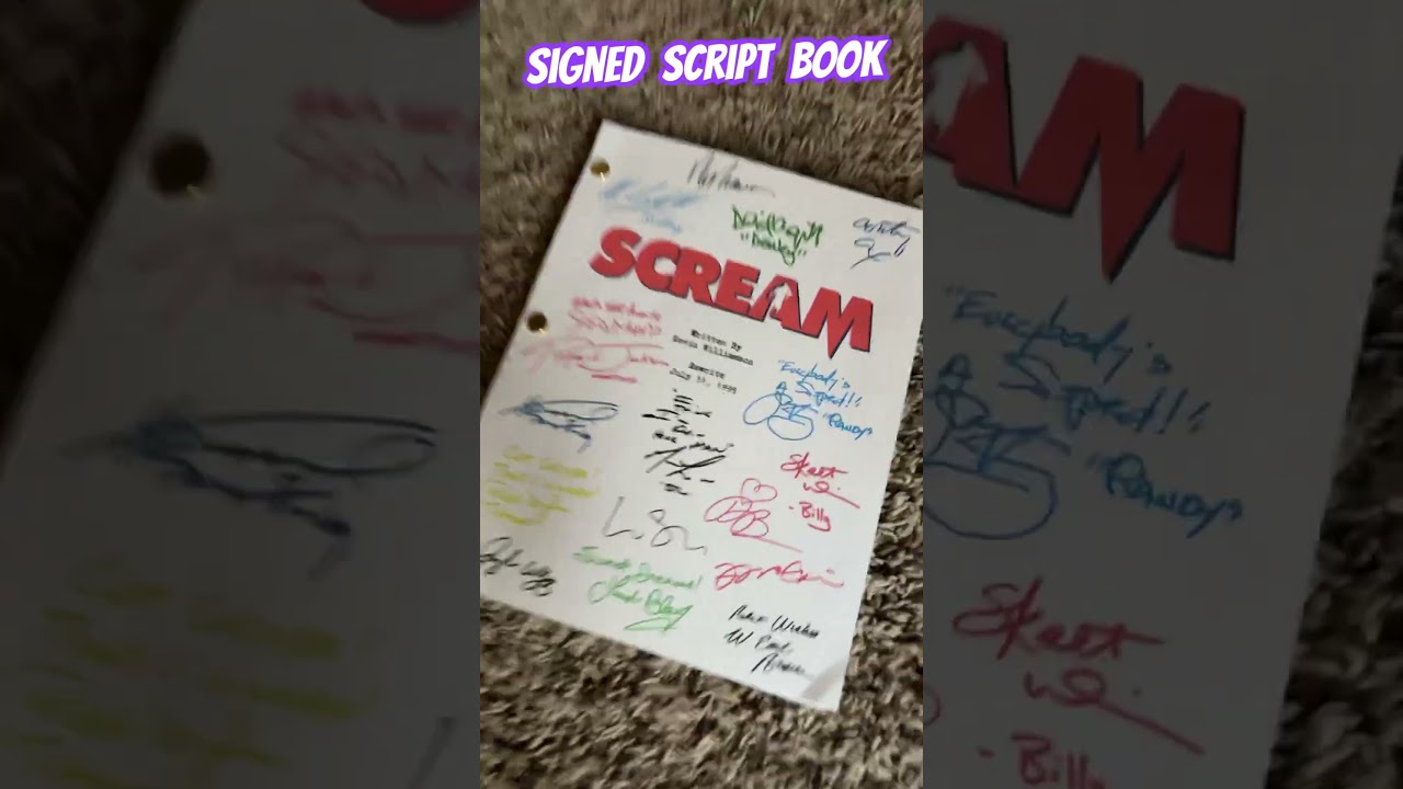 Signed scream 1 script book #scream