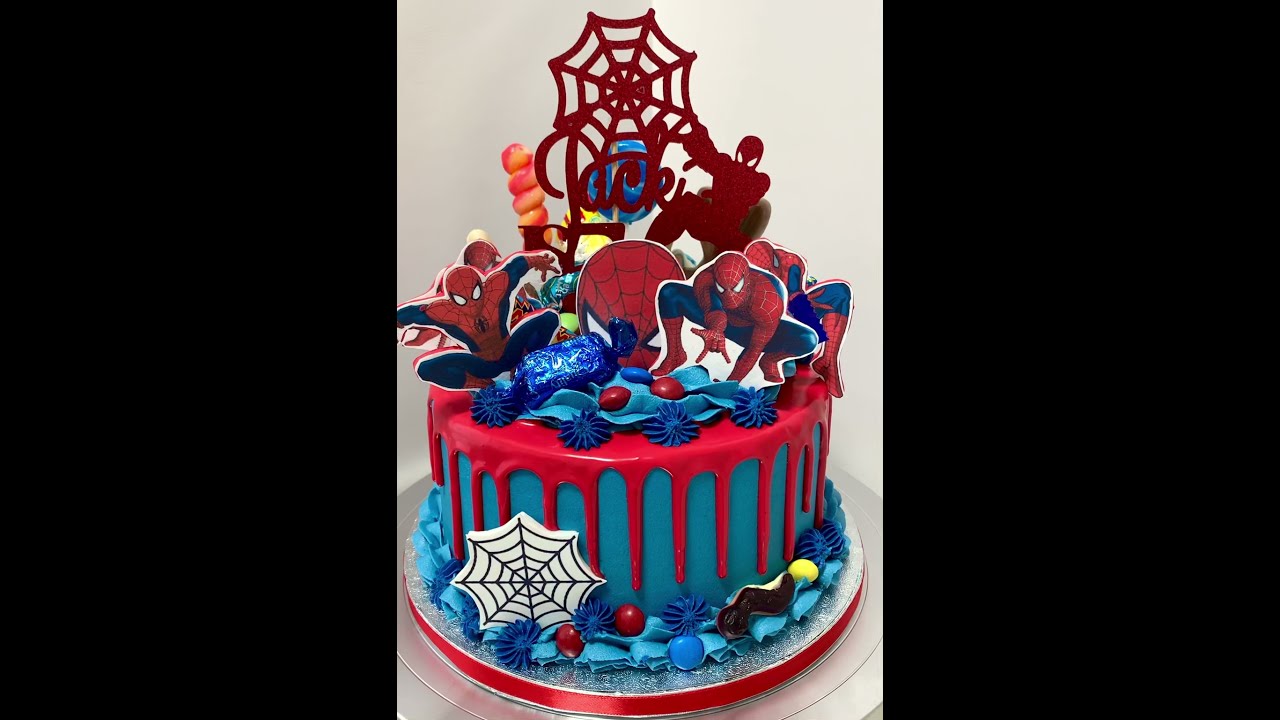 Spiderman themed drip cake