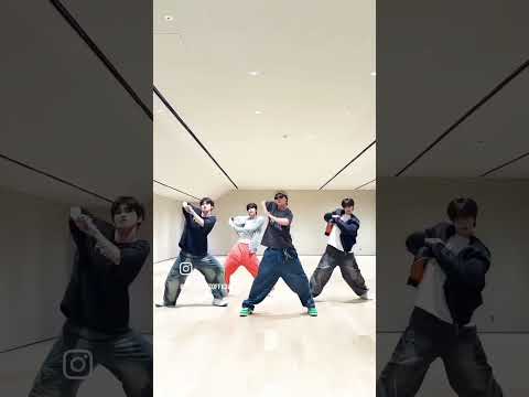 #bts english song dance of jhope i love you 😍🥰🥰🥰💝💕💖💯🤍💜😉👀