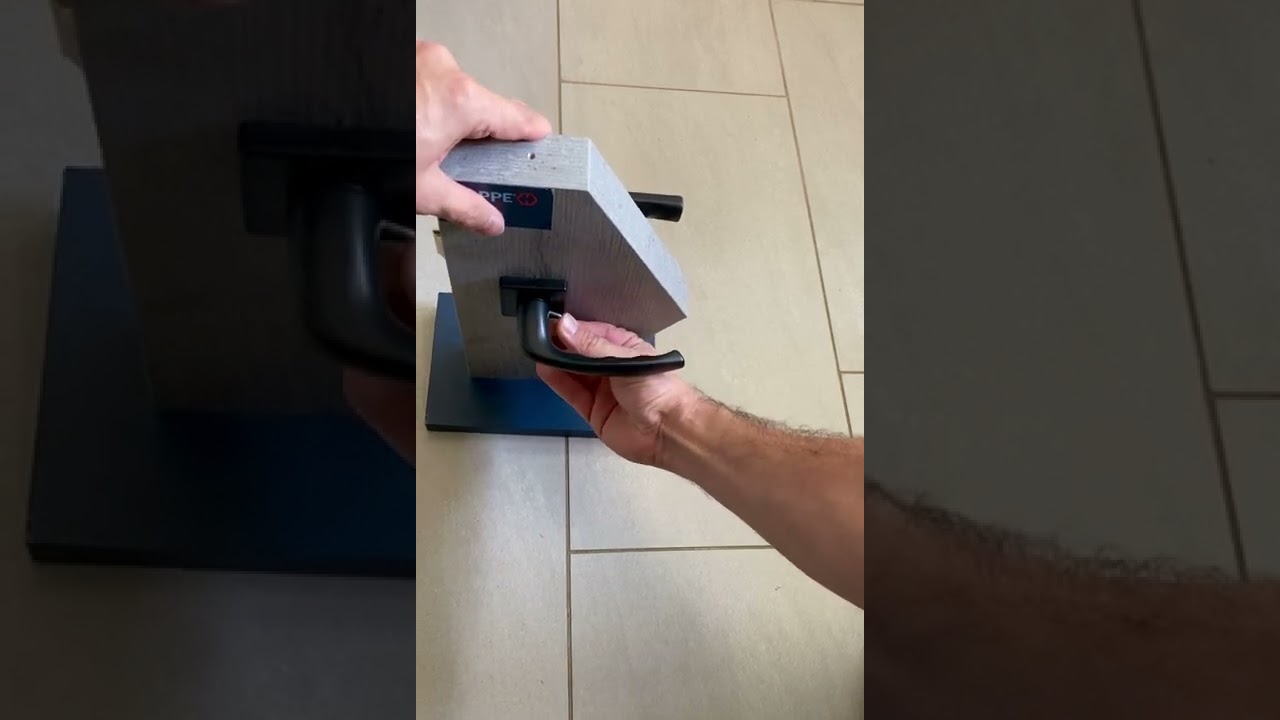 Démontage facile poignée de porte HOPPE à carré à montage rapide