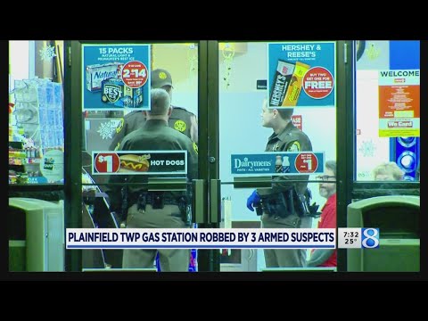 Suspects sought in Circle K armed robbery