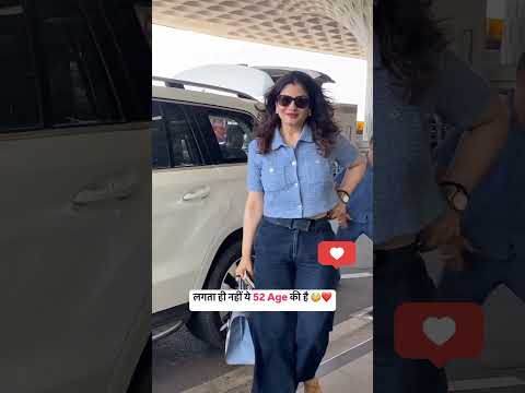 Raveena tondon looking young at the age of 52#viralshorts2025 #bollywood #mouni #raveenatondon