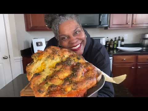 I donβt buy Cheesy Herbed Garlic Bread anymore! Quick Recipe! (No yeast, no kneading, no machine)