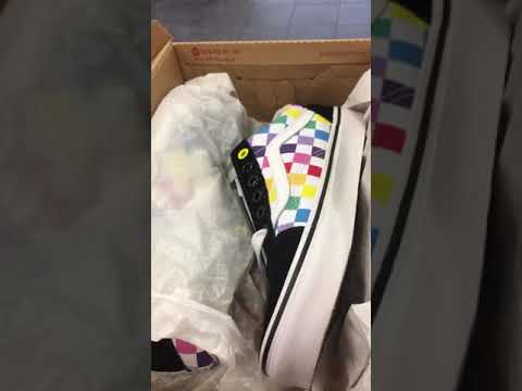 Rainbow Checker Old School Vans Unboxing