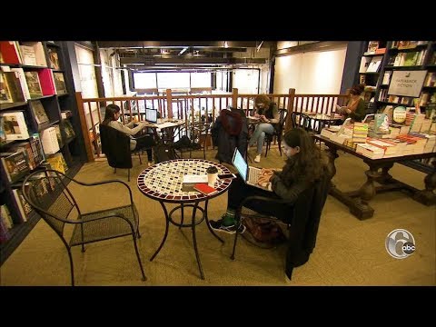 Shakespeare and Company Bookstore | FYI Philly