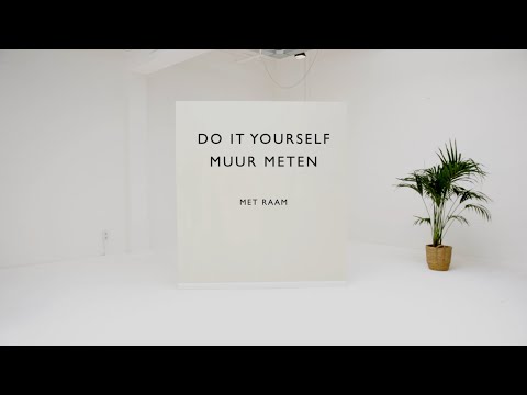 Hoe de behangmaten meten voor een muur met een raam? DIY behangen tips van Creative Lab Amsterdam