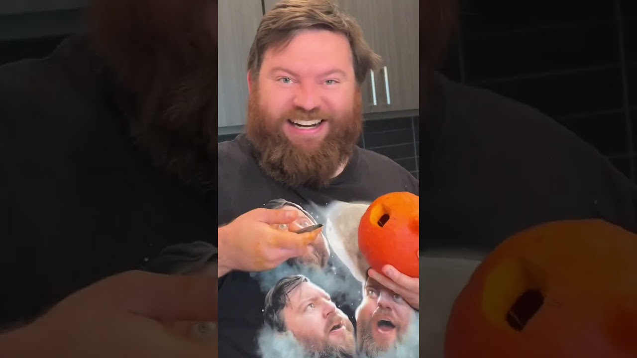 Themed Pumpkin Carving Competition !