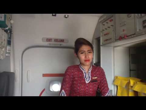 Short Video : Boarding PK-LHS (Lion Air – Boeing Company 737) + Flight Attendant