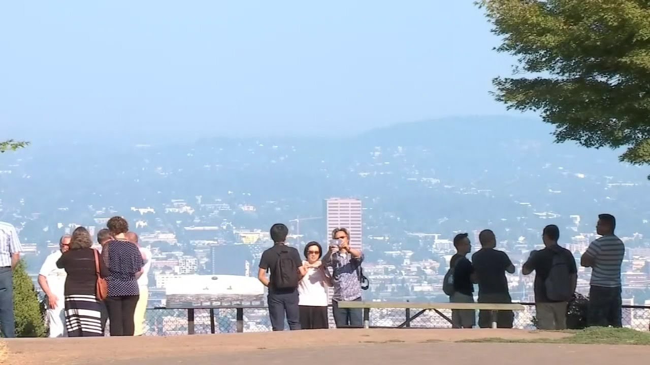 Oregon health experts urge preparations for wildfire smoke