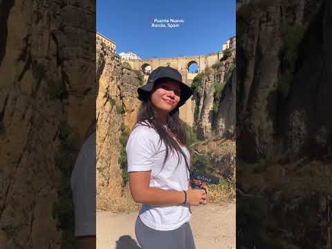 Check out this 120-metre-deep bridge in Ronda Spain 📍 Puente Nuevo
