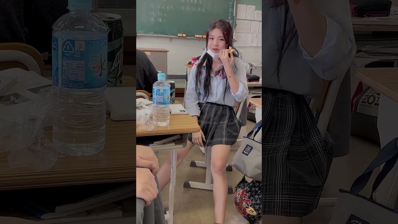 Cute Japanese girl 💕#1