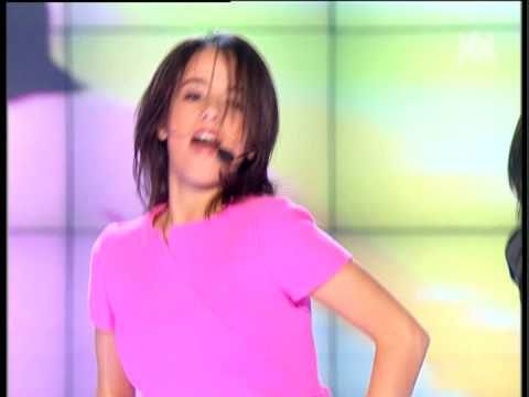 ♪♫ Alizée Jacotey ~ J'ai Pas Vingt Ans ( Absolument Été Live ) ♪♫