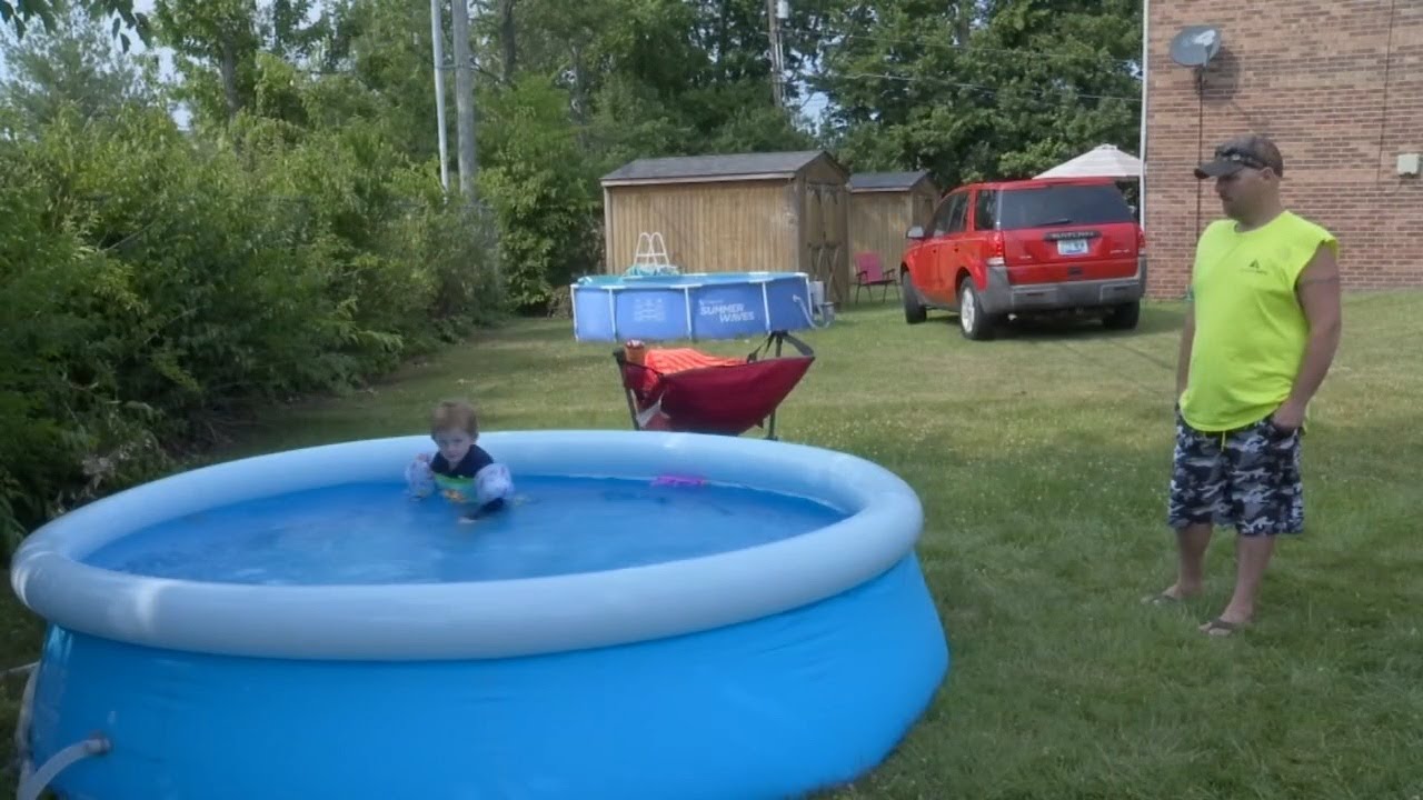 Parents reminded of water safety tips after toddler nearly drowns at Lexington pool