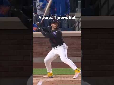 Francisco Alvarez throws bat with bases loaded NLCS Game 3 #mlb #nlcs