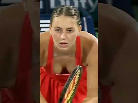 Most STUNNING Female Tennis Players Right Now!