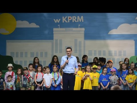 Mateusz Morawiecki podczas rozpoczęcia Dnia Dziecka w KPRM 2022