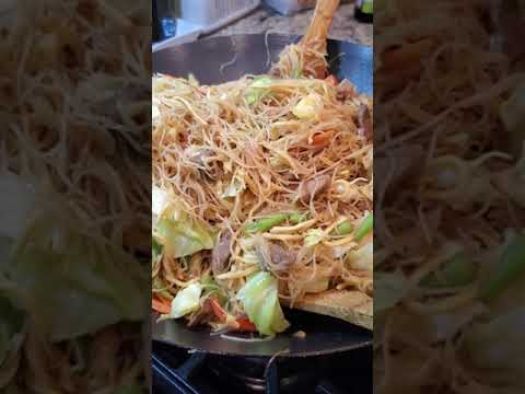 YUMMY FILIPINO DISH PANCIT BIHON/NOODLES .#shorts |Gina in Texas