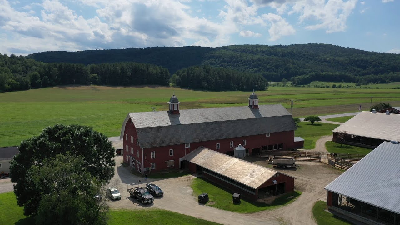 Two Historic Barns in Richmond [583]
