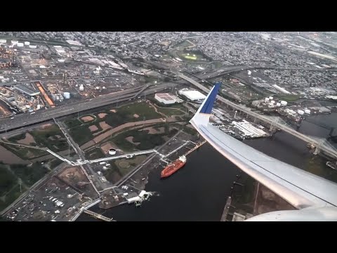 United 737-900 Gorgeous Take Off at EWR - Newark Airport