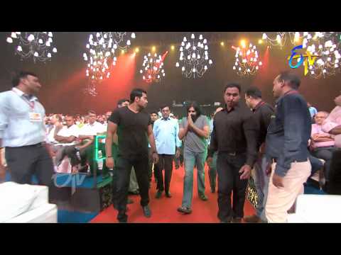 Power Star Pawan Kalyan Entry in ETV @ 20 Years Celebrations - 9th August 2015