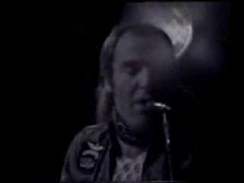 Hurriganes- Say Mama