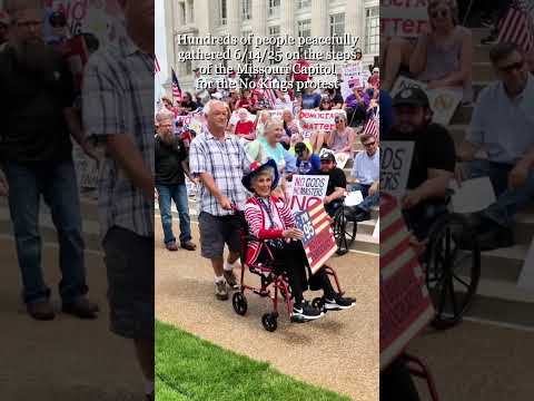 Hundreds of people peacefully gathered on the steps of the MO Capitol for the 'No Kings' protest