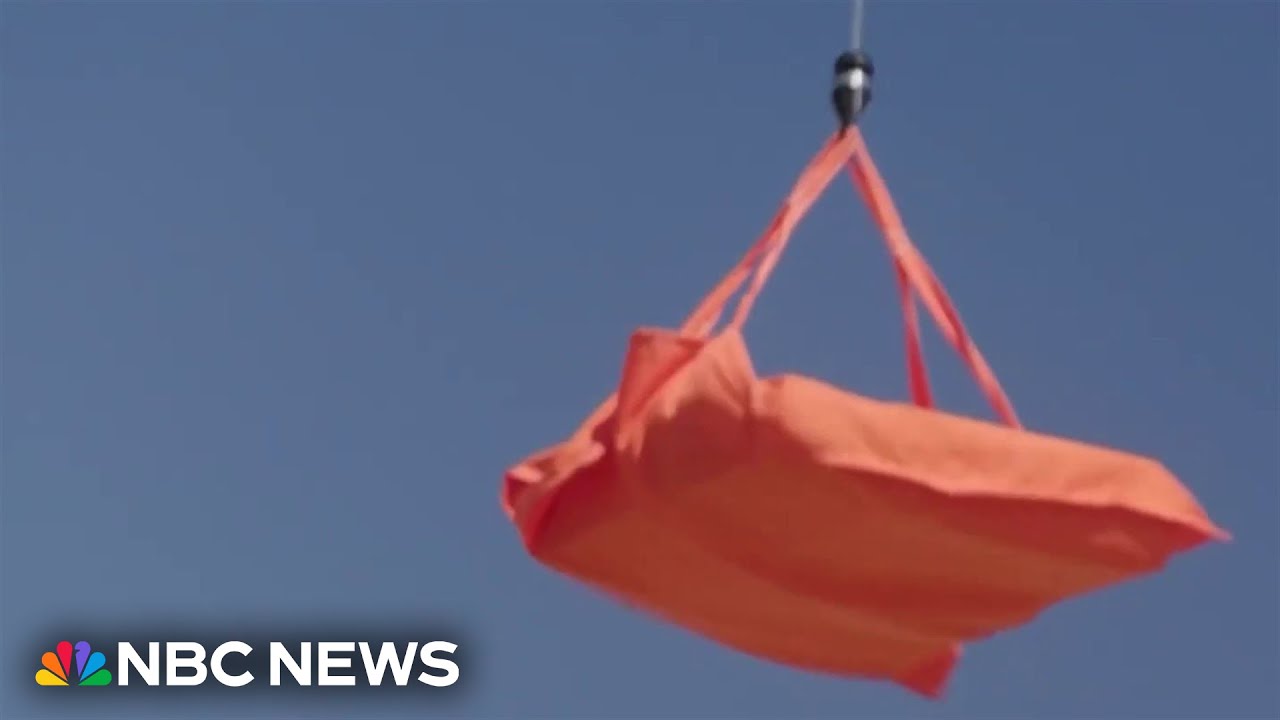 Little Caesars unveils new drone pizza delivery service in Texas