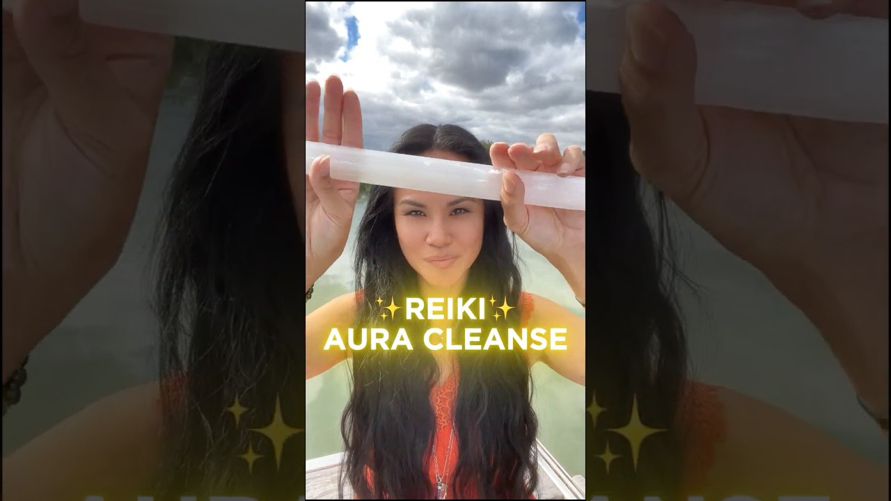 ✨AURA CLEANSE WITH REIKI ENERGY & SELENITE✨ #spirituality   #meditation #crystals