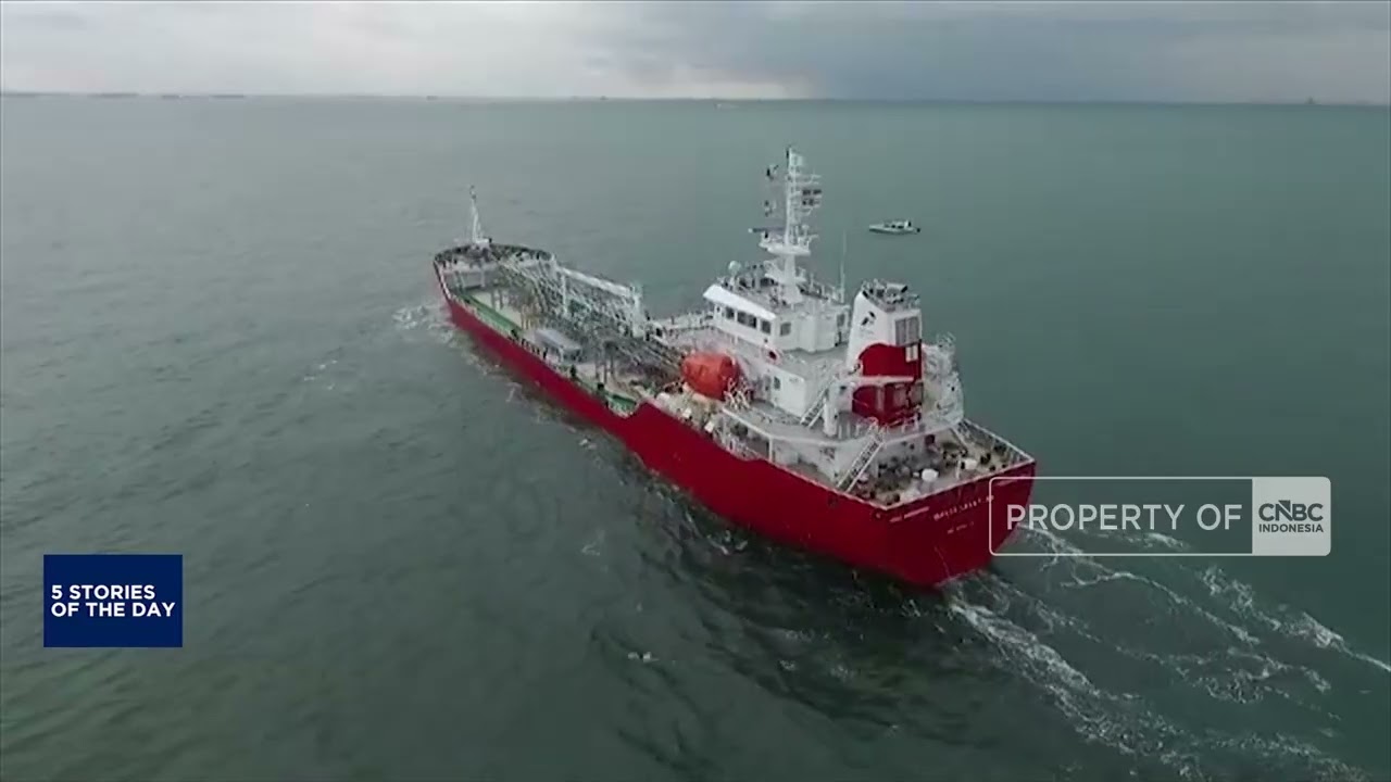 Indonesia Imports 150 Million Barrels of Russian Oil - Nike Battered, Thousands of Employees Laid...