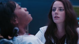 Teresa and the infected girl [The Death Cure]