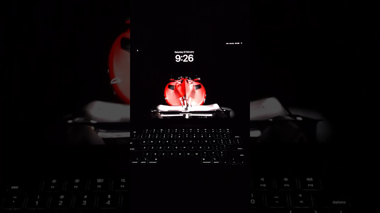 Macbook Pro Ferrari F1 Live Wallpaper