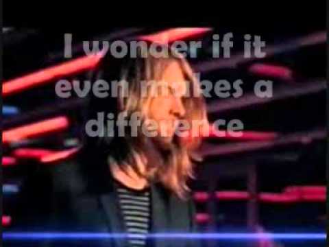 Maroon 5- Makes Me Wonder lyrics