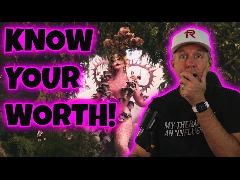 Melanie Martinez - Tunnel Vision (THERAPIST REACTS)